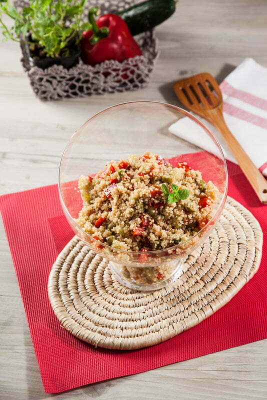 Salada de quinoa e legumes - Revista Veggie